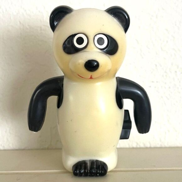 American Vintage | Accents | Vintage 95s Plastic Wind Up Penguin Toy ...